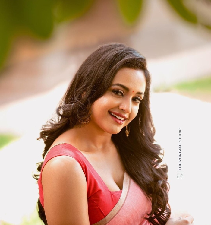 Yasha Shivakumar - Photos, Videos, Birthday, Latest News, Height In ...