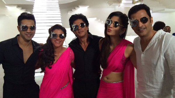Dilwale Movie Poster & Photos | Dilwale Movie Location Pics | Dilwale ...