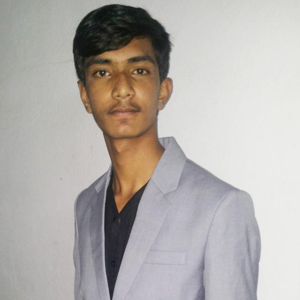 Akash Puri - Photos, Videos, Birthday, Latest News, Height In Feet ...