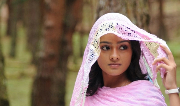 Mathapoo Movie Poster & Photos | Mathapoo Movie Location Pics ...