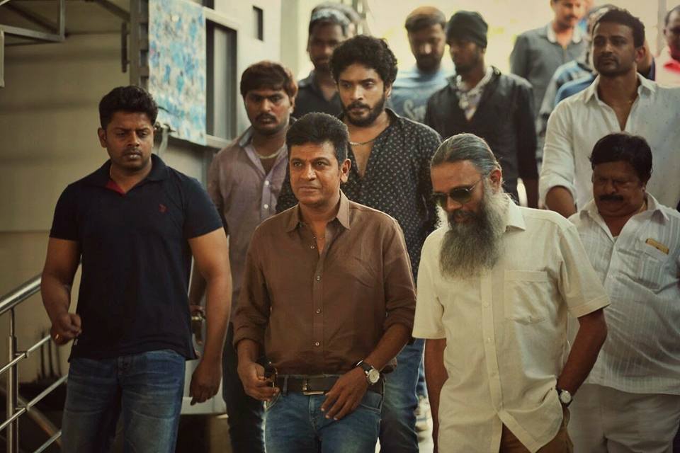 Tagaru Movie Poster & Photos | Tagaru Movie Location Pics | Tagaru ...