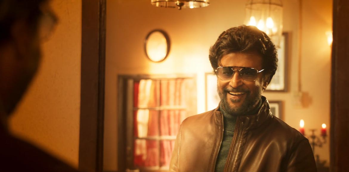 Petta Movie Poster & Photos | Petta Movie Location Pics | Petta Tamil ...