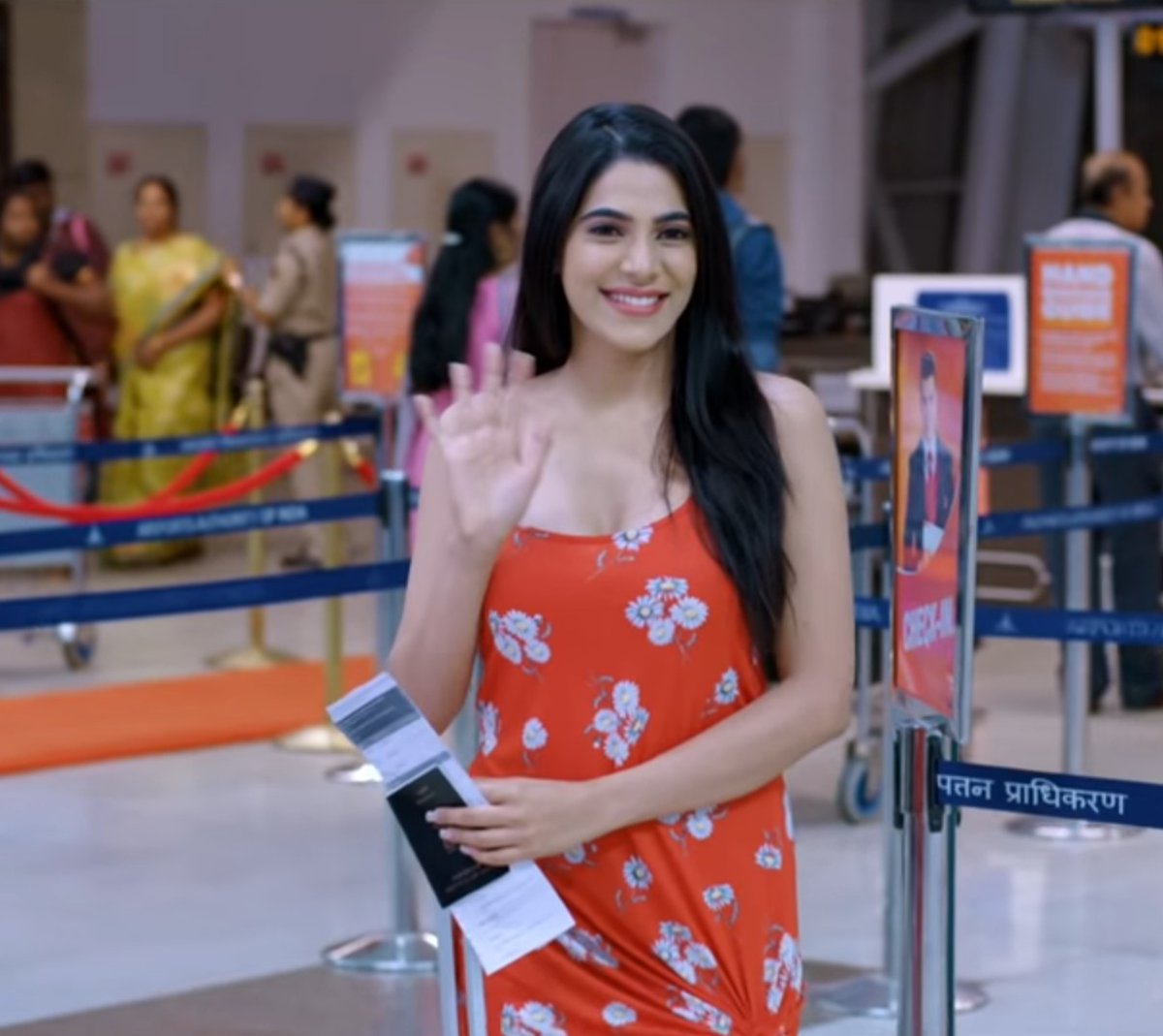 Chikati GadiLo Chithakkotudu Movie Poster & Photos | Chikati GadiLo ...