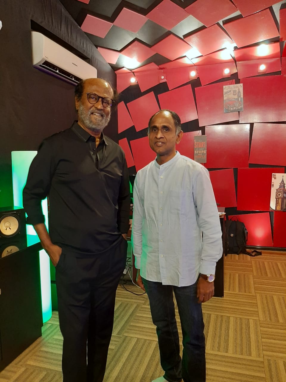 Darbar Movie Poster & Photos | Darbar Movie Location Pics | Darbar ...