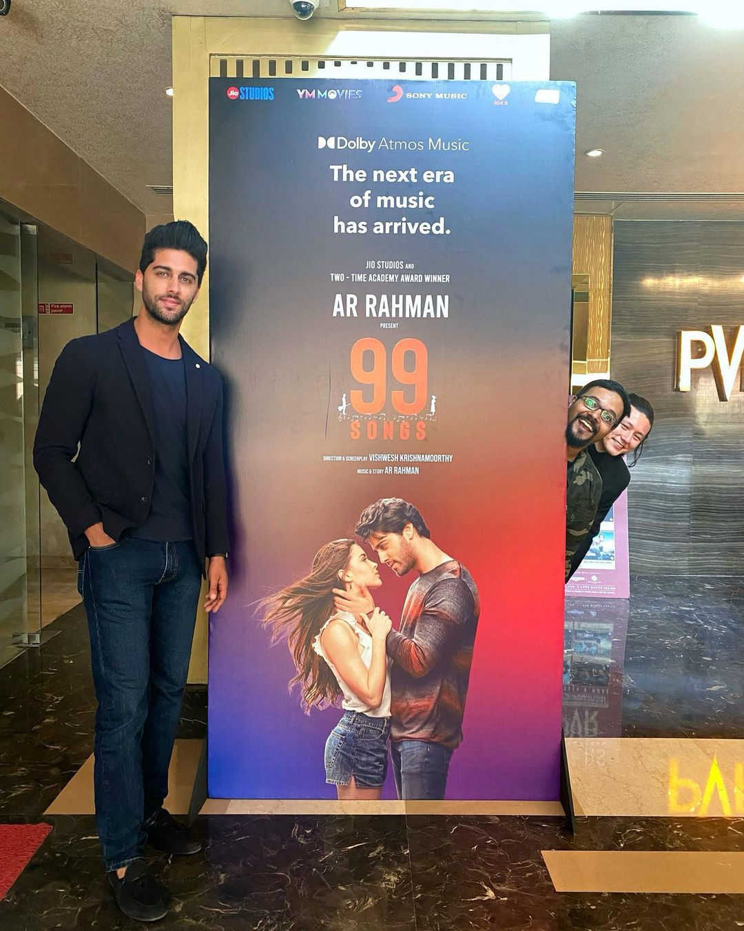 99 Songs Movie Poster & Photos | 99 Songs Movie Location Pics | 99 ...