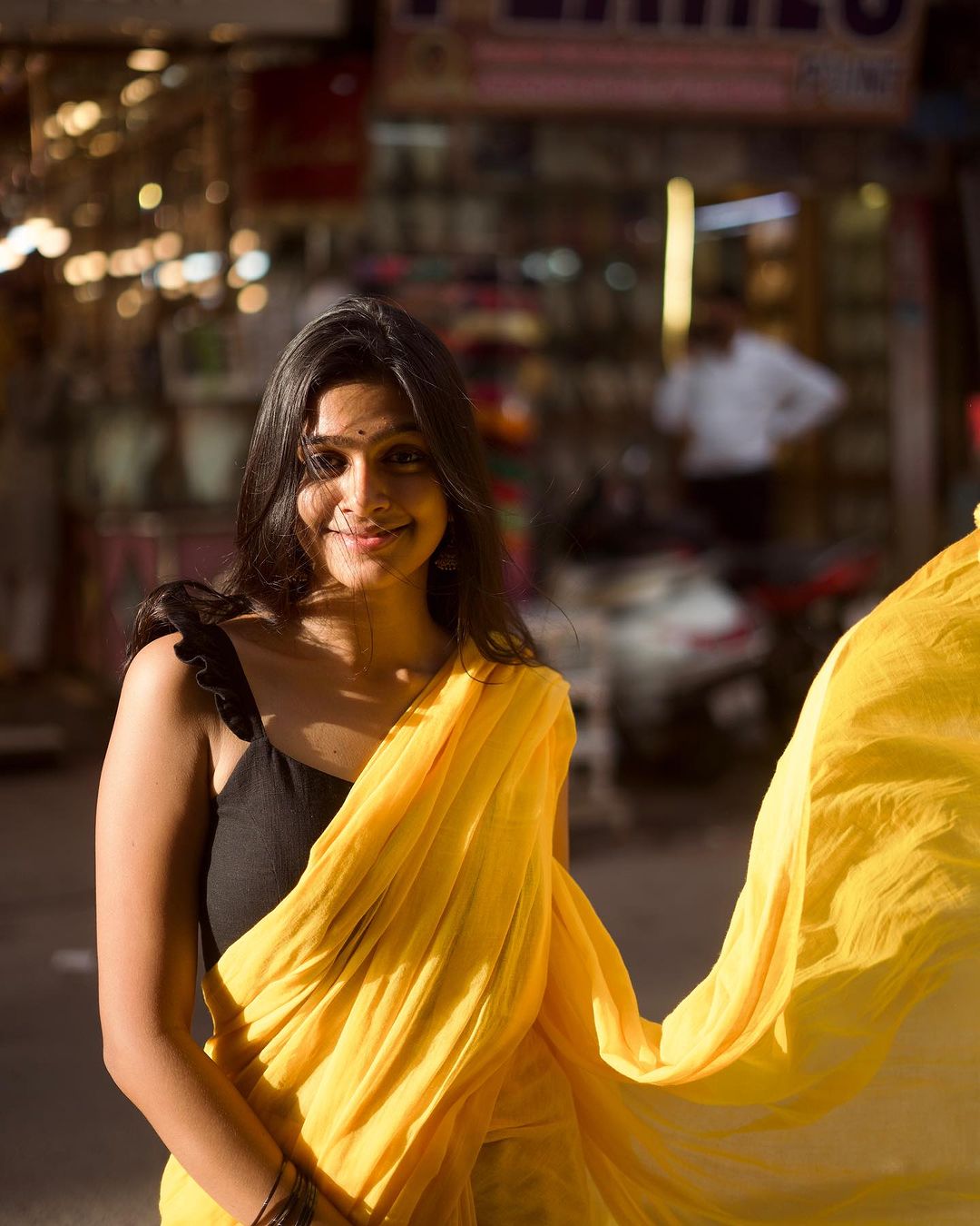 Ananthika Sanilkumar - Photos, Videos, Birthday, Latest News, Height In ...