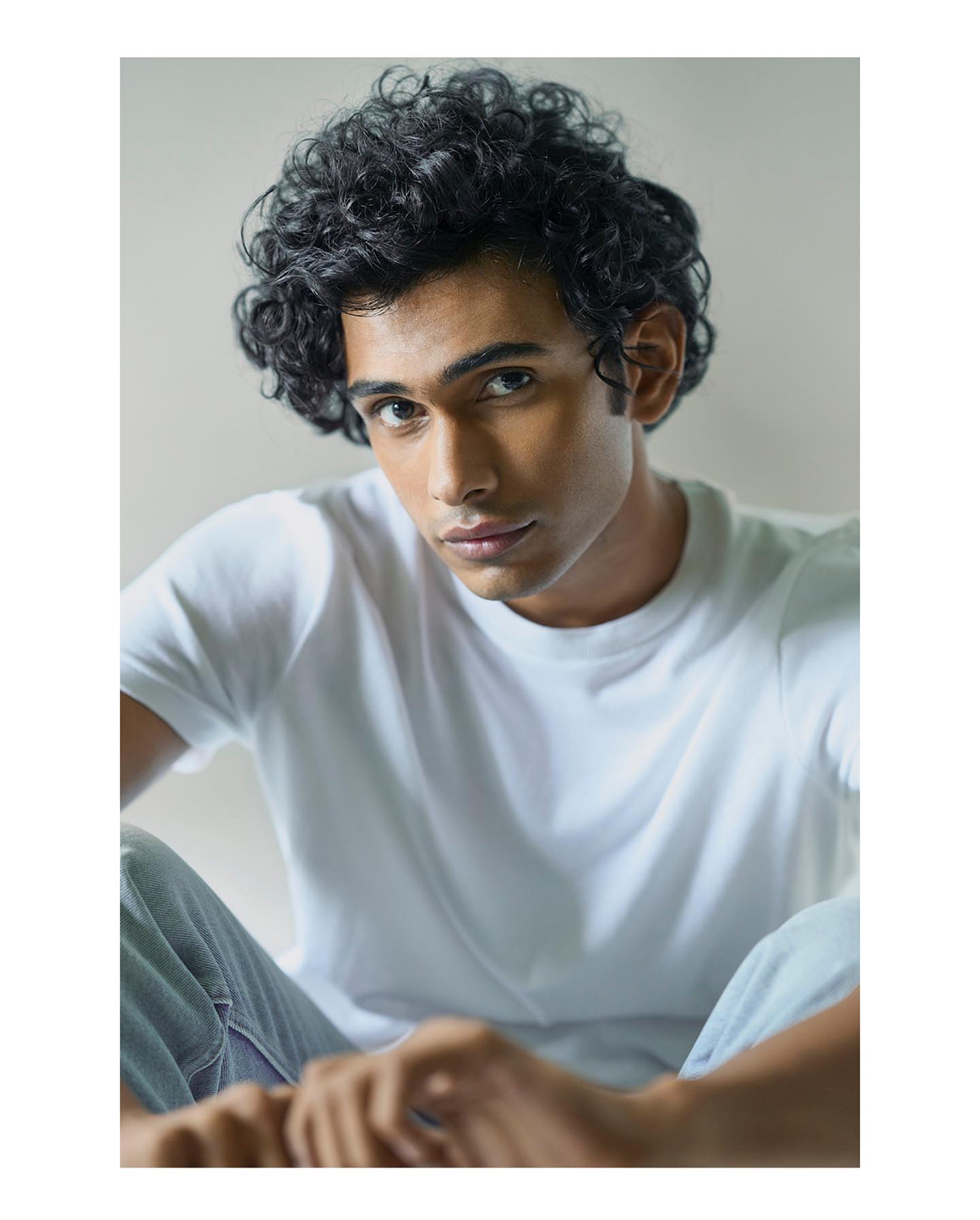 Dhaval Thakur Photos Videos Birthday Latest News Height In Feet Filmibeat 