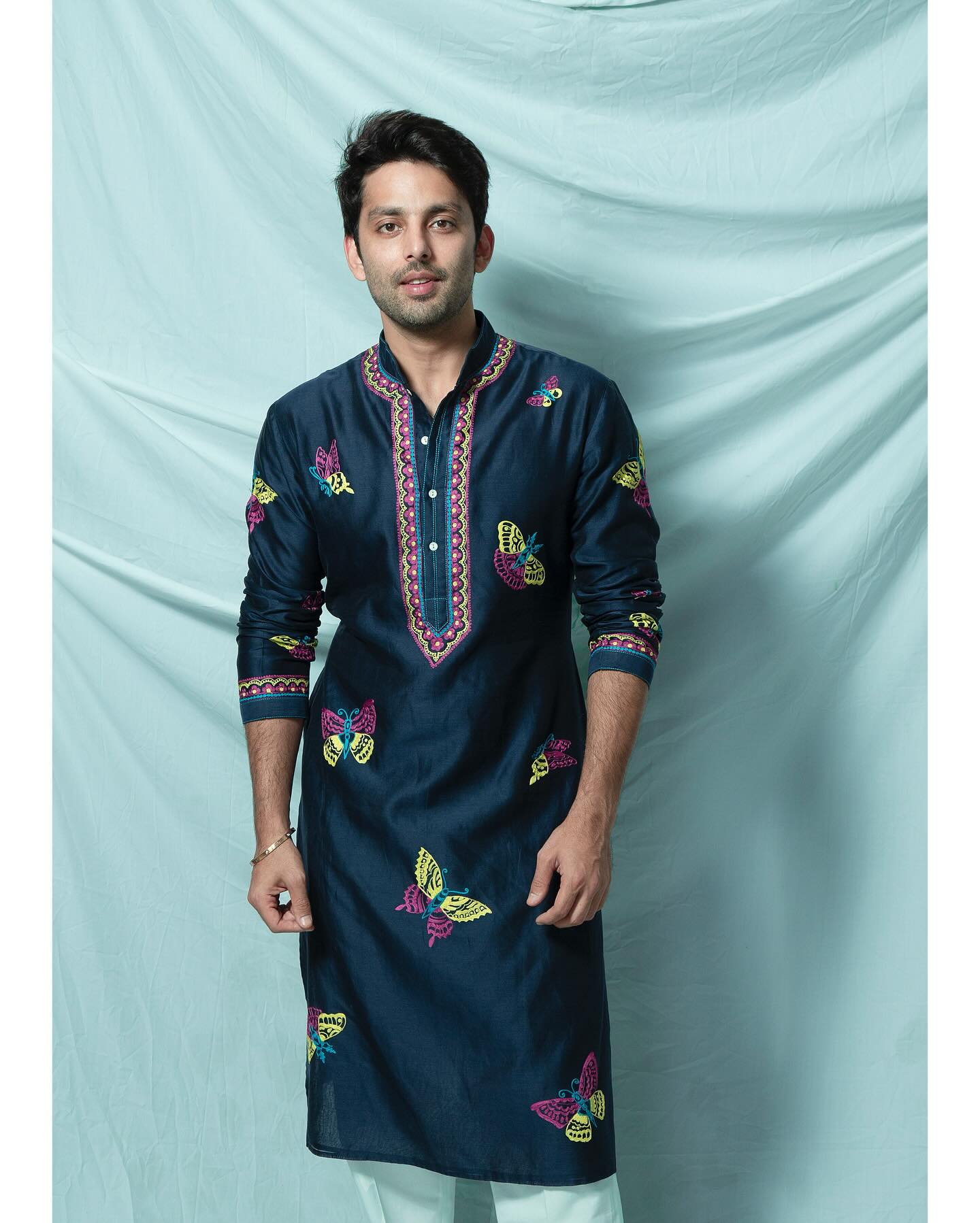 Himansh Kohli - Photos, Videos, Birthday, Latest News, Height In Feet ...