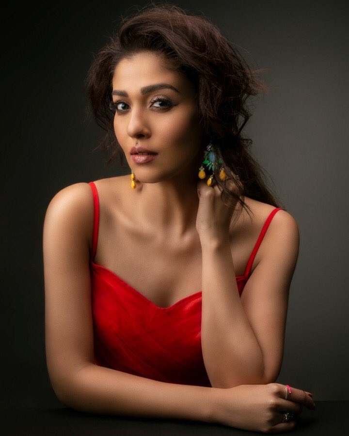 Nayanthara (Nayantara) - Photos, Videos, Birthday, Latest News, Height ...