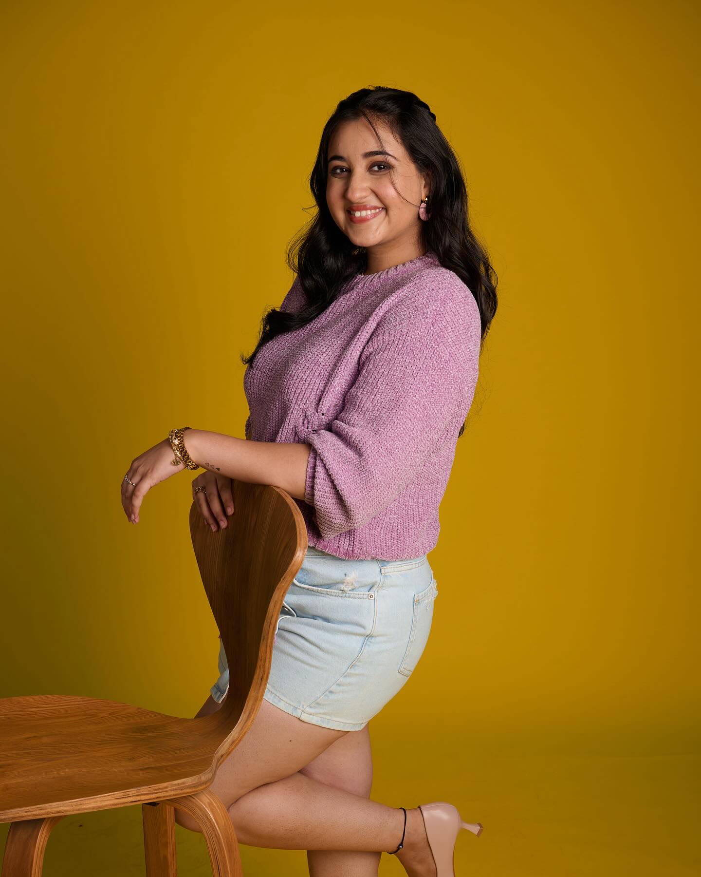 Revathi Pillai - Photos, Videos, Birthday, Latest News, Height In Feet ...