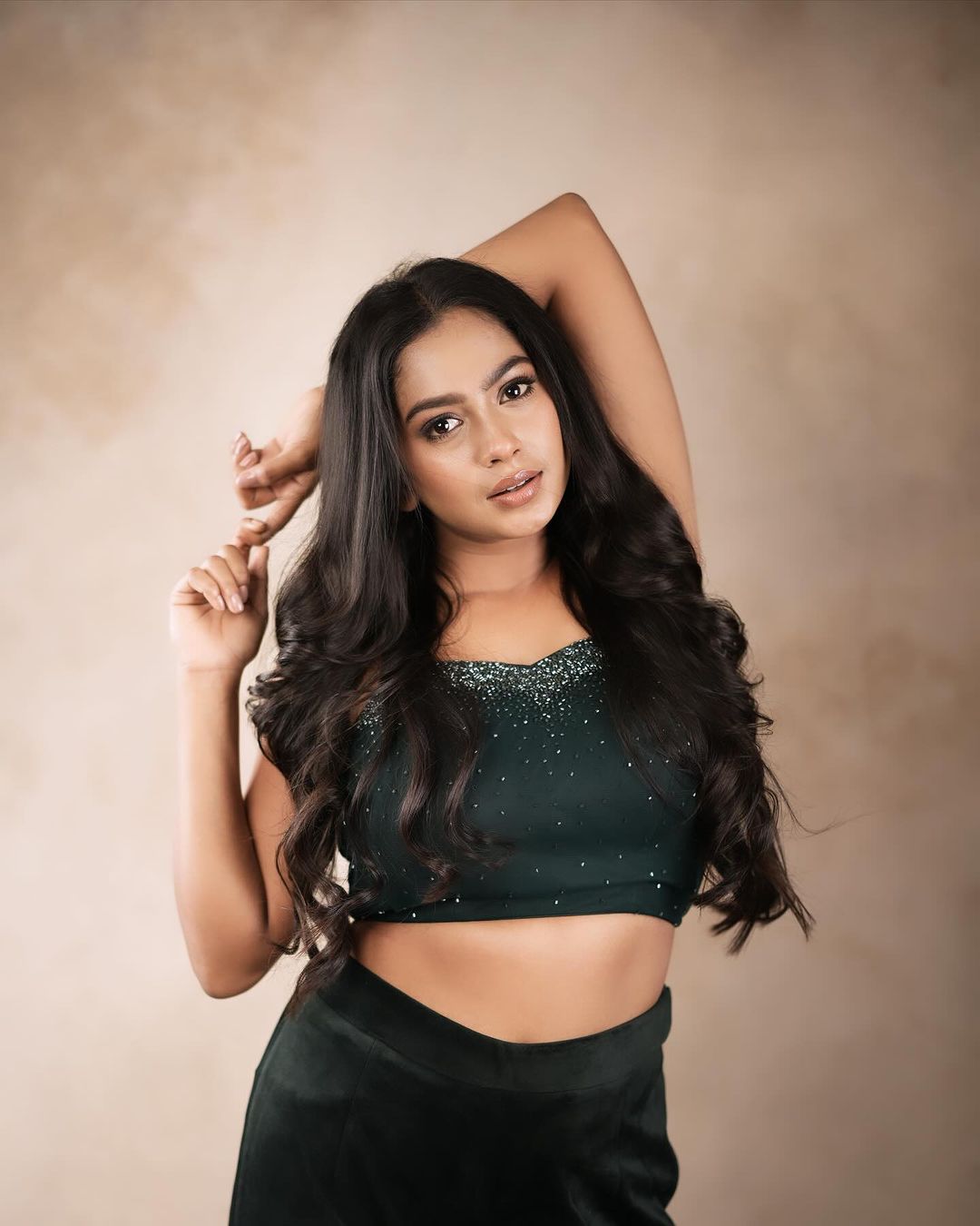 Swathi Konde - Photos, Videos, Birthday, Latest News, Height In Feet ...