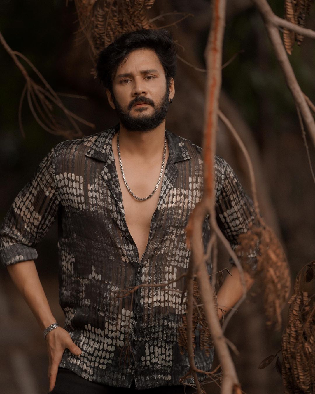Vishnu Vijay - Photos, Videos, Birthday, Latest News, Height In Feet ...