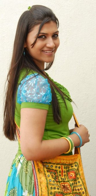 Neetu - Photos, Videos, Birthday, Latest News, Height In Feet - FilmiBeat