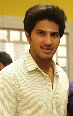 Pattam Pole Fan Photos | Pattam Pole Photos, Images, Pictures # 20926 ...