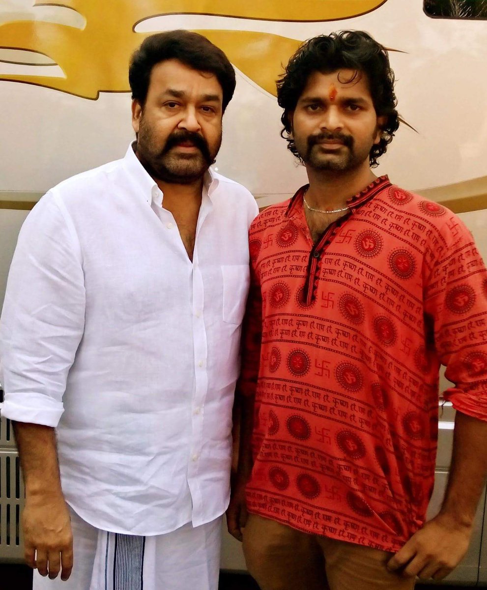 Puli Murugan Movie Poster & Photos | Puli Murugan Movie Location Pics ...