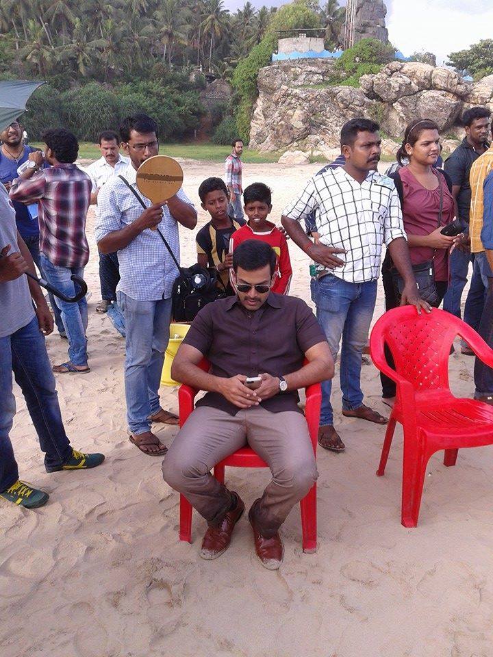 Tamaar Padaar Fan Photos | Tamaar Padaar Photos, Images, Pictures ...