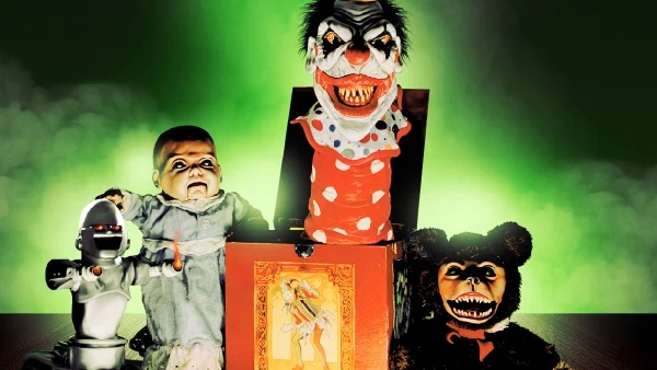 डरावनी गुड़ियों का साया: ये हॉरर फिल्में कर देंगी आपको बेहाल | Horror ...