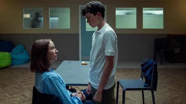 चर्चा में क्यों है Netflix की Adolescence सीरीज? जानें खास कारण | Why ...