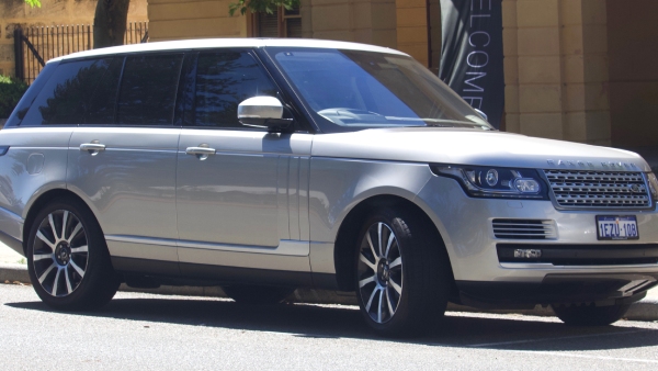 ಕಿಚ್ಚ ಸುದೀಪ್ ಬಳಿಯಿರುವ ದುಬಾರಿ ಕಾರುಗಳ ಪಟ್ಟಿ | Kiccha Sudeep's Car ...