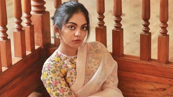 Organza Elegance: How Mollywood Divas Are Redefining Saree Style ...