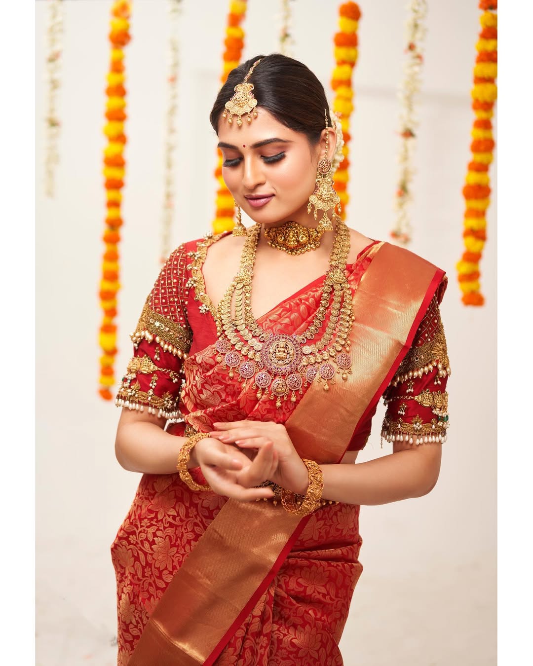 50+ Popular Kannada Actresses Name With Photos | 50+ Famous Kannada ...