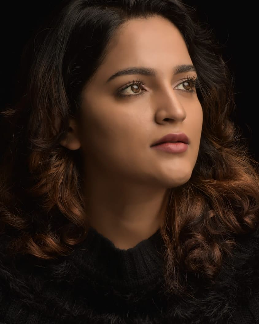 50+ Popular Kannada Actresses Name With Photos | 50+ Famous Kannada ...