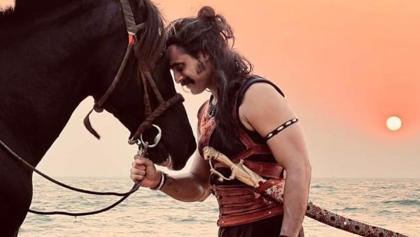 Ajayante Randam Moshanam(ARM) OTT Release Date: All About the Movie and ...