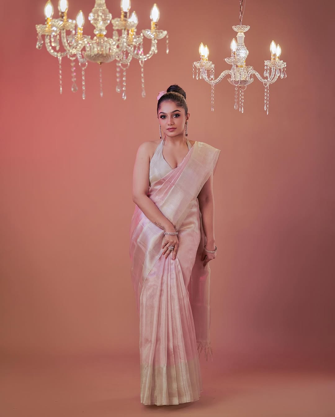 Five Times Bigg Boss Fame Arya Badai Proved That She Is The Ultimate Saree Queen| Bigg Boss Fame ...