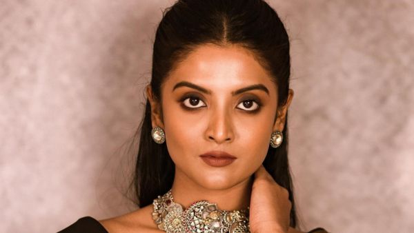 From Aishwarya Rajesh to Dushara Vijayan: Dusky Heroines of Tamil Cinema | Dusky Heroines Who ...