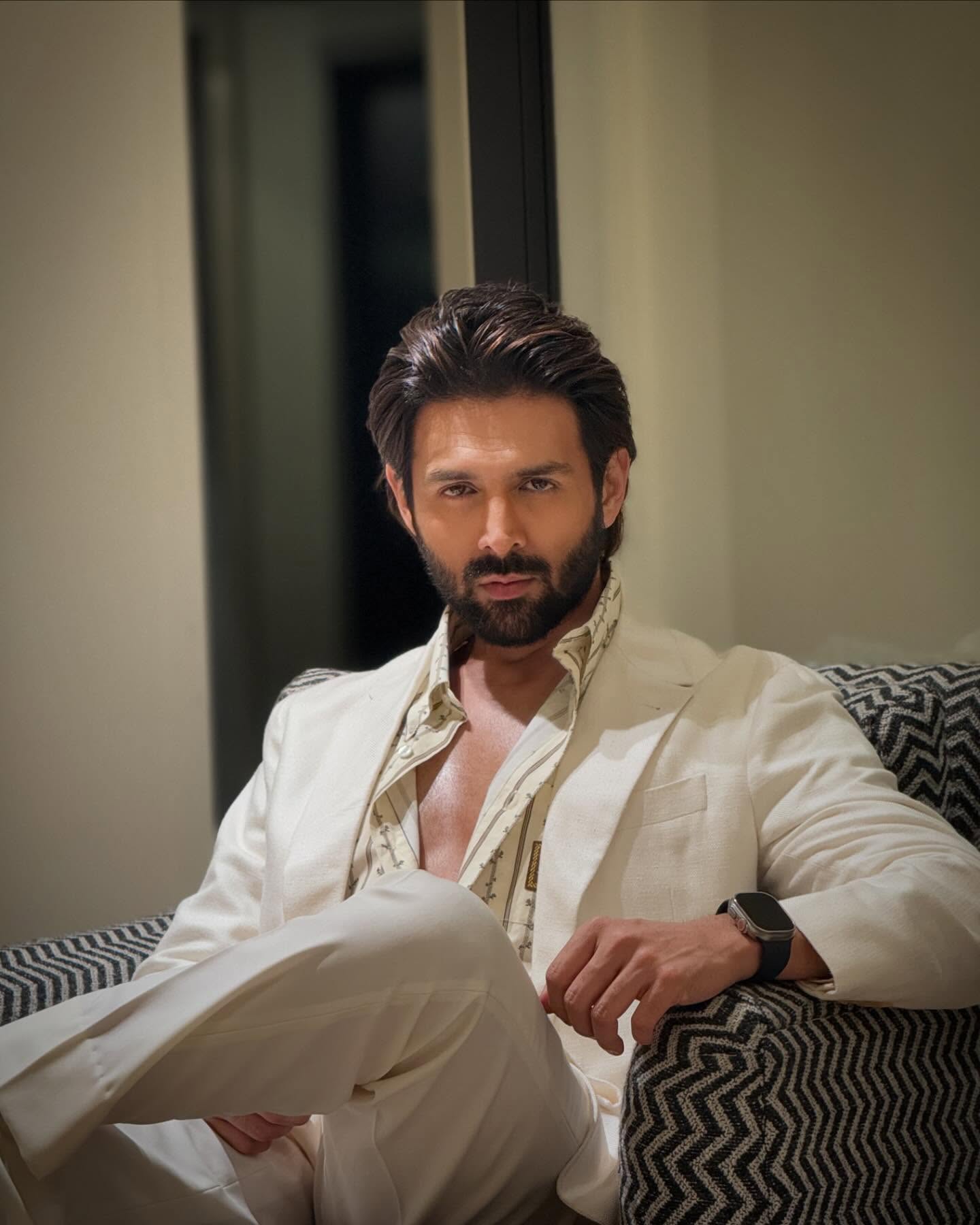 Sanam Teri Kasam Actor | Outsider Actors Who Ruled Bollywood | Famous Outsiders who Ruled ...