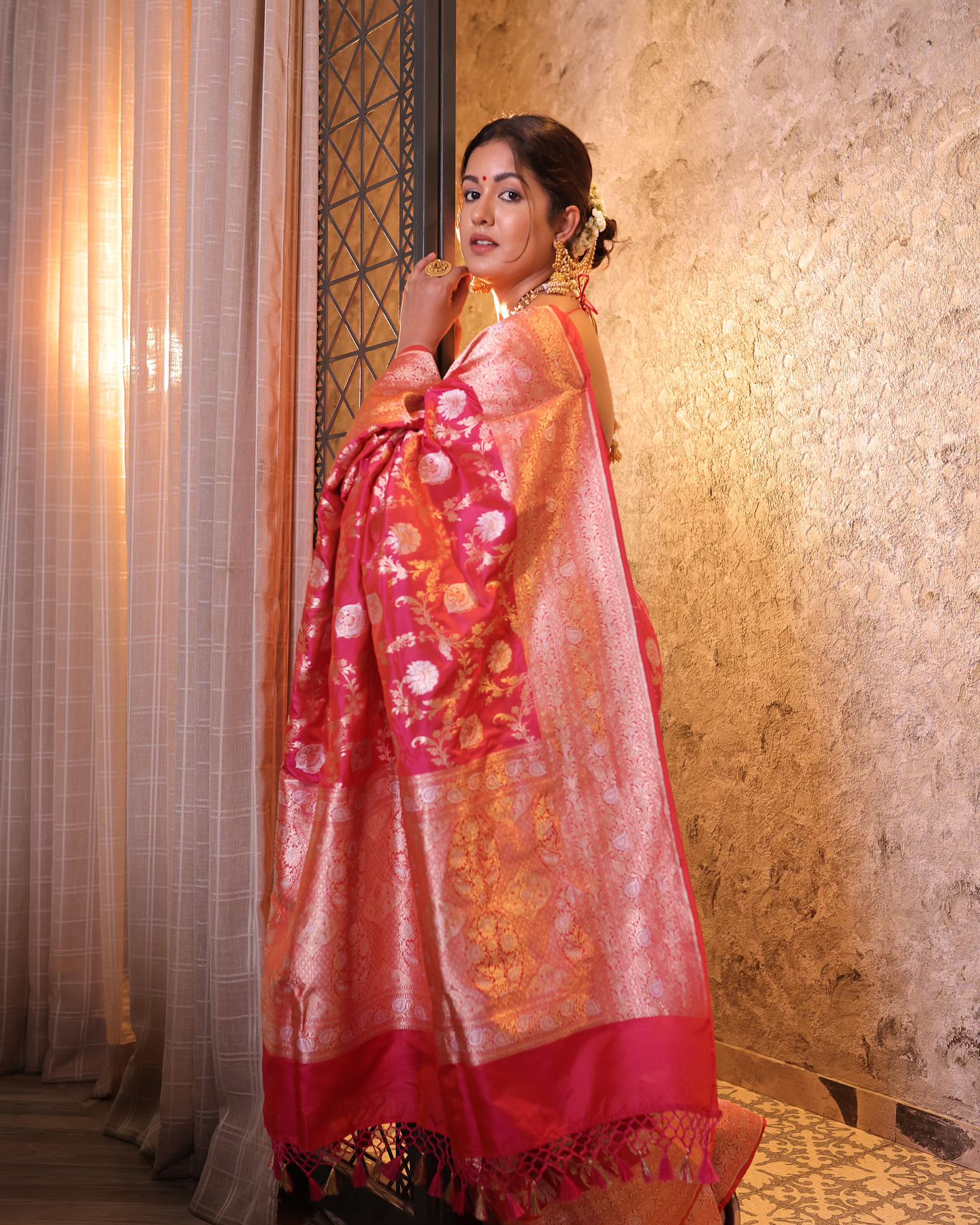 Ishita Dutta is known for her love of classic Indian attire, Ishita ...