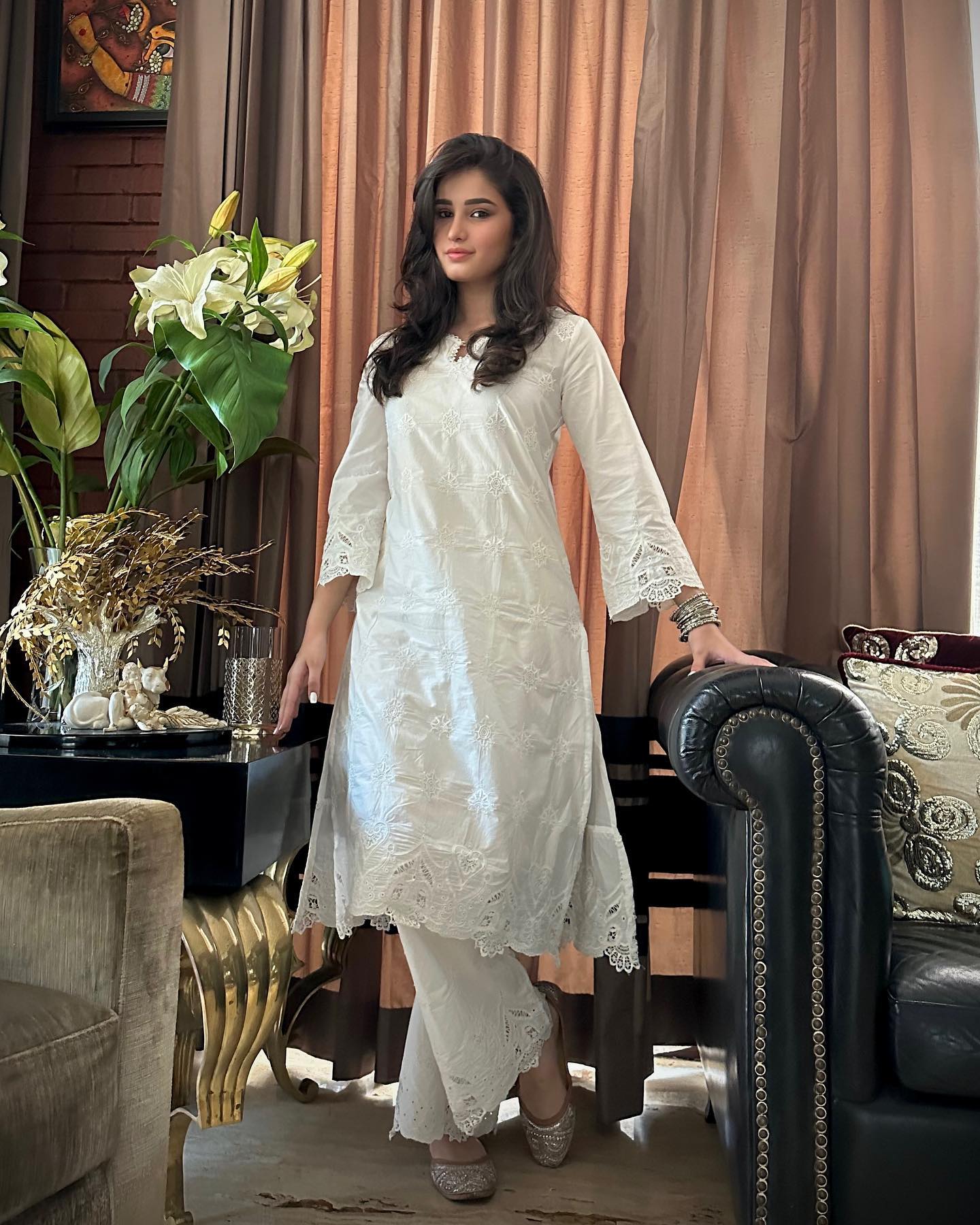 If you are looking for a perfect Indian outfits with modern look then ...