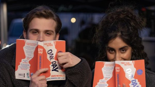 Top 6 Romantic Web Series To Watch On Netflix Right Now| Must-watch ...