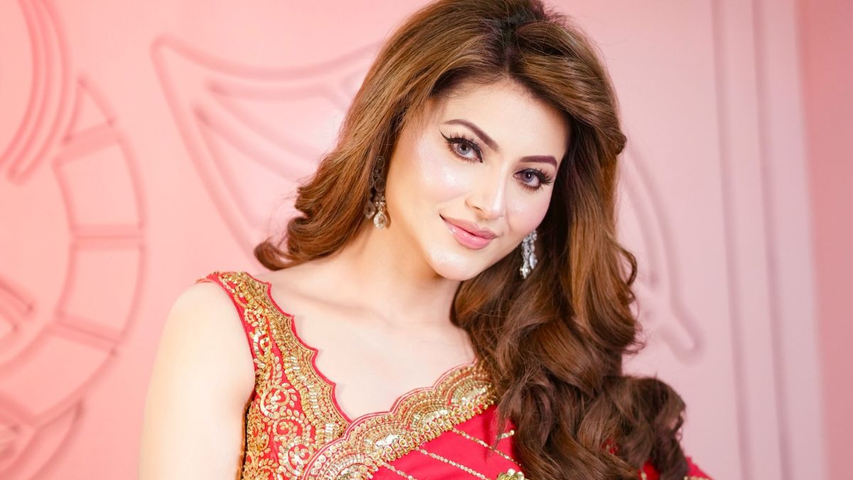 Unknown Facts About Urvashi Rautela | Urvashi Rautela Birthday Special ...