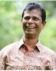 ലൂയിസ് Fan Photos - Filmibeat Malayalam