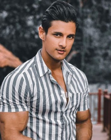 Jay Dudhane Movies | Jay Dudhane: Height, Age, Wife, Girlfriend ...