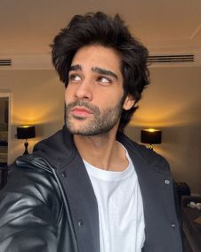 Aaman Devgan Movies | Aaman Devgan: Height, Age, Wife, Girlfriend ...