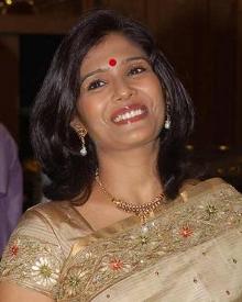 Anuradha Sriram Movies | Anuradha Sriram: Height, Age, Husband, Boyfriend, Biography - Filmibeat