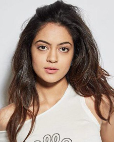 Anya Singh Biography | Anya Singh Boyfriend, Husband, Family & Net ...