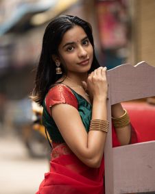 Aurora Sinclair Movies | Aurora Sinclair: Height, Age, Husband, Boyfriend, Biography - Filmibeat