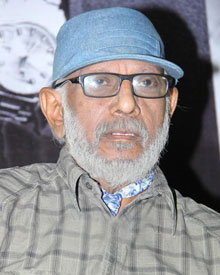 Balu Mahendra Biography | Balu Mahendra Girlfriend, Wife, Family & Net ...
