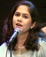 Bela Shende Movies | Bela Shende: Height, Age, Husband, Boyfriend ...