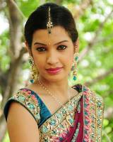 RJ Mahvash Biography | RJ Mahvash Boyfriend, Husband, Family & Net ...