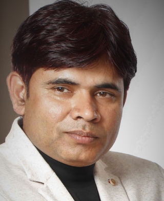 Durgesh Pathak Movies | Durgesh Pathak: Height, Age, Wife, Girlfriend ...