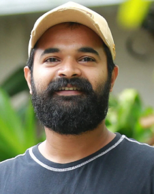 Hakkim Shah Biography | Hakkim Shah Girlfriend, Wife, Family & Net ...