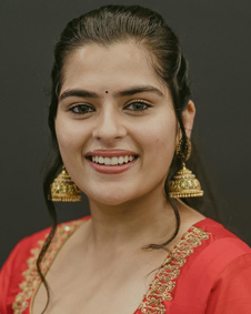 Kavya Kalyanram Biography | Kavya Kalyanram Boyfriend, Husband, Family ...