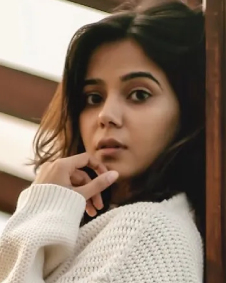 Monica Chaudhary Movies | Monica Chaudhary: Height, Age, Husband ...