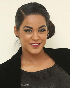 Mumaith Khan Biography | Mumaith Khan Boyfriend, Husband, Family & Net ...