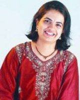 Nanditha Biography | Nanditha Boyfriend, Husband, Family & Net Worth ...