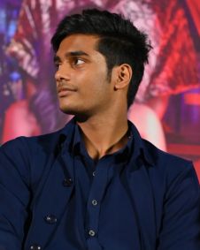 பவிஷ் (Pavish): திரைப்படங்கள், வயது, பயோடேட்டா, புகைப்படங்கள், மூவிஸ் ...